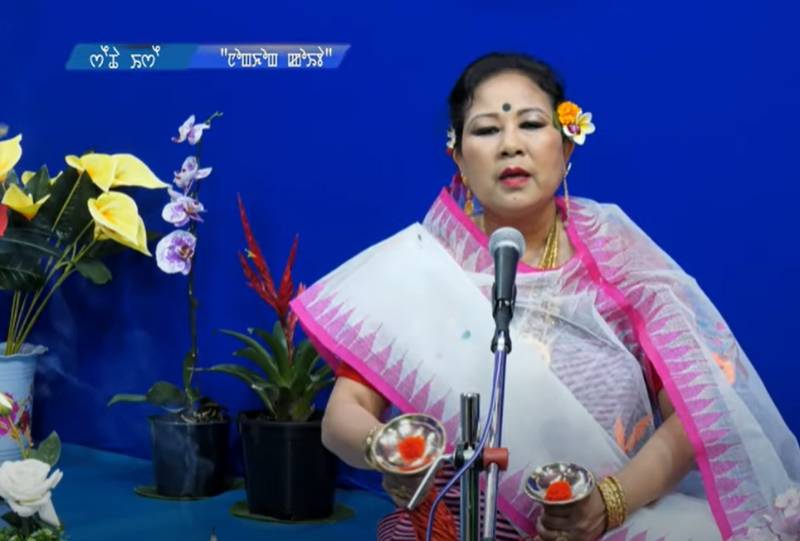A brief history of the Tarao tribe of Manipur and a biography of ...